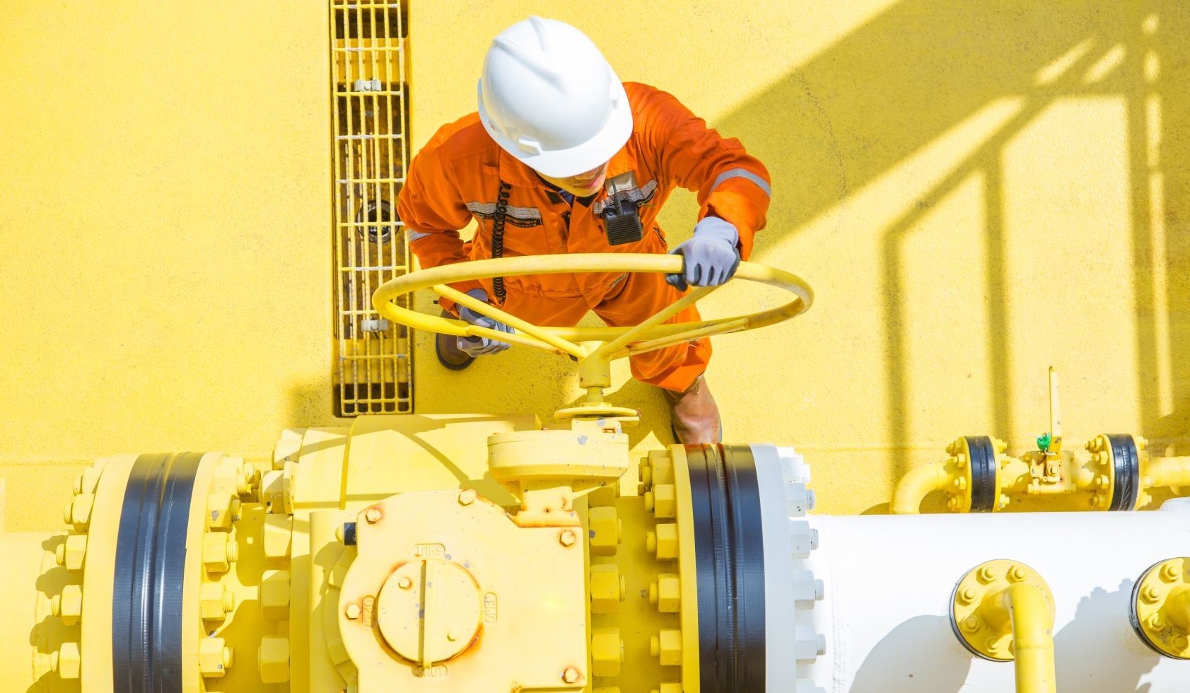 Guide to becoming an Offshore Contractor - Offshore Marine People & Academy